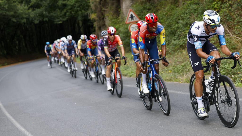 Kijk live mee met slotfase van etappe 17 in Vuelta: finale-klim op El ...