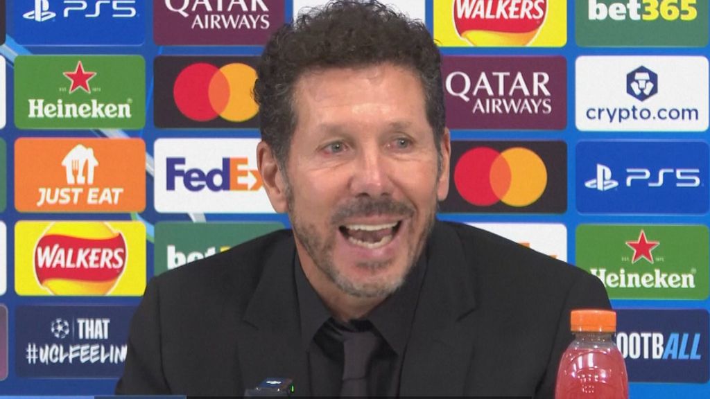 Simeone werd hele wedstrijd beledigd op Anfield: 'Ik ben ook maar een mens'