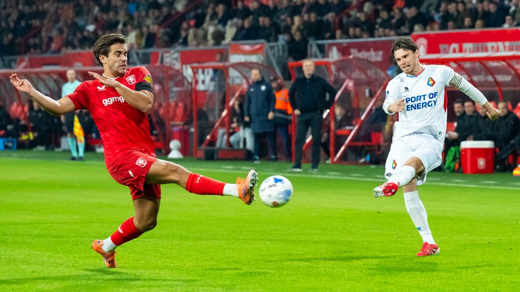 FC Twente beter dan Telstar, maar vooralsnog 0-0 • Telstar mist voor ...