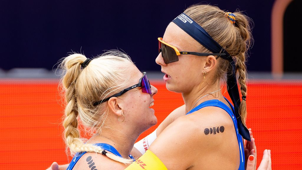 Stam/Schoon wint met gemak eerste duel WK beachvolleybal van Françaises