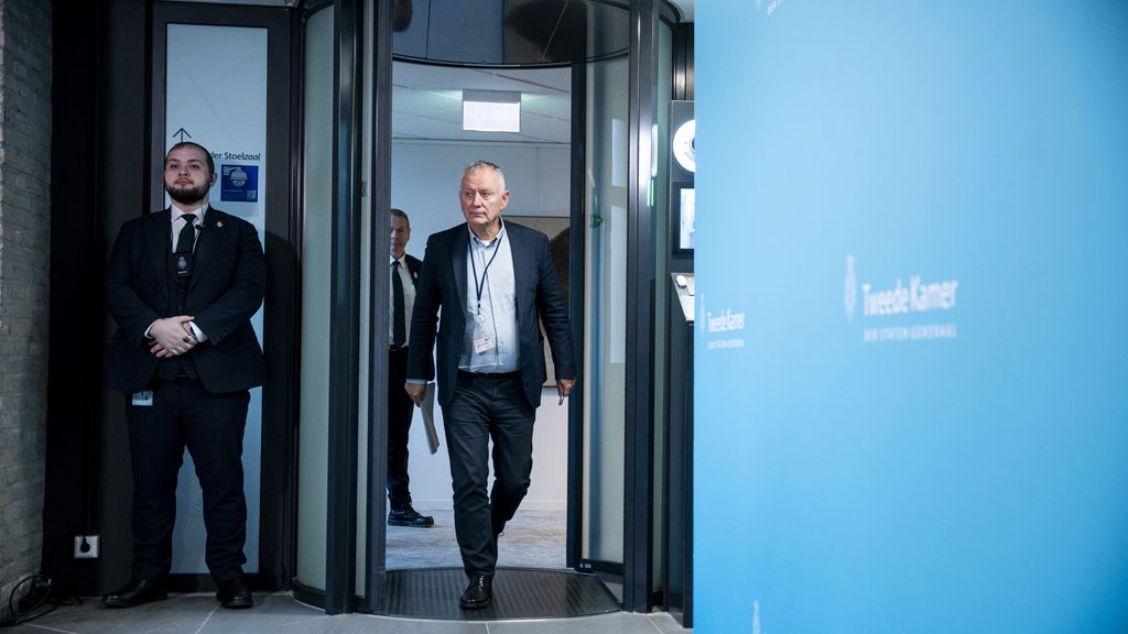 Nieuwe poging om koning rol in kabinetsformatie te geven • Vijf ...