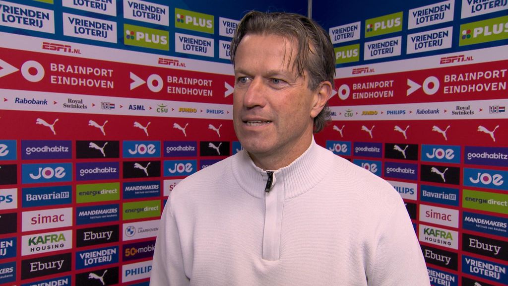 Veerman is 'geen robot' en wijst op zwaar programma, Bosz ziet ...