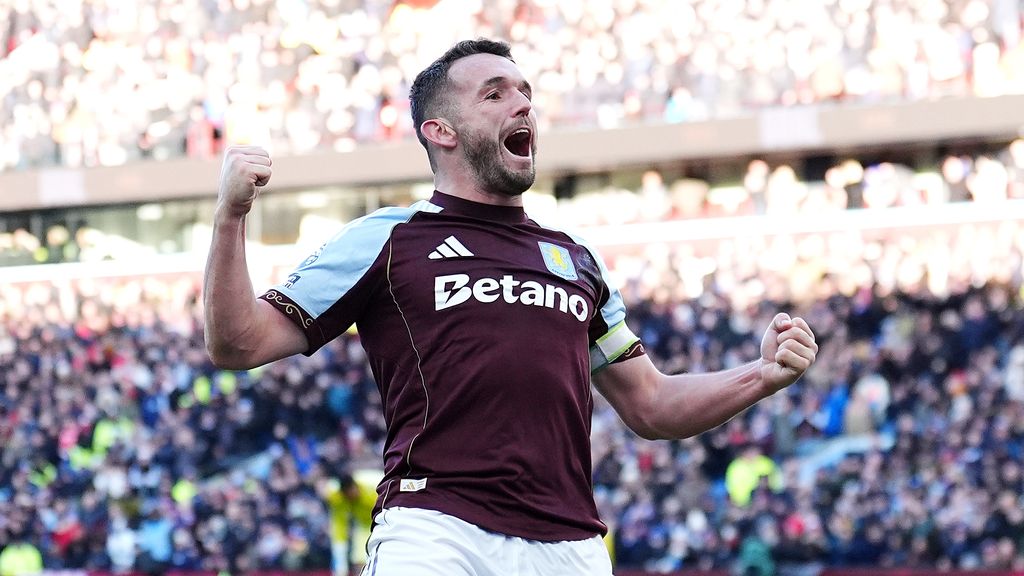 Koploper Arsenal na rust langs Bournemouth, Aston Villa voorlopig ...