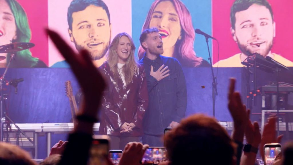 Susan & Freek bedanken hun fans bij het ontvangen van de Popprijs van 2025