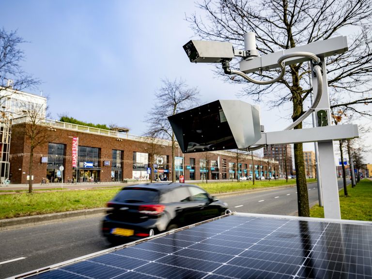 Dode bij schietpartij Rotterdam, dader op de vlucht
