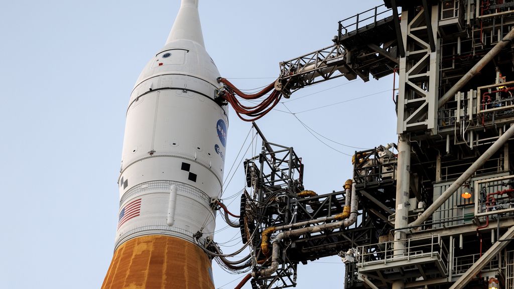 Driemaal scheepsrecht? NASA mikt op april voor start maanmissie