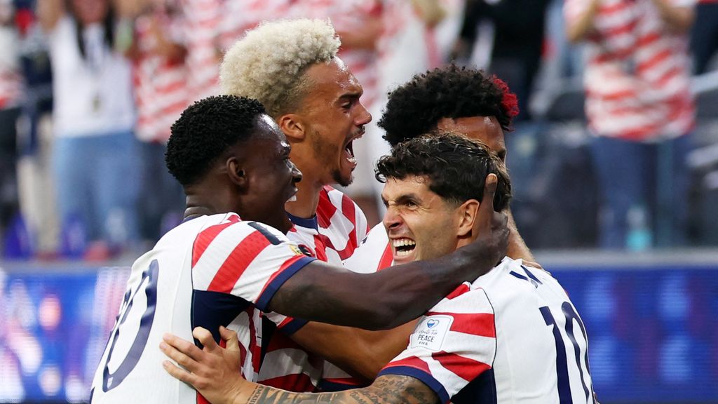 Fris VS overrompelt Paraguay in LA • Flauwe grap Infantino over Italië