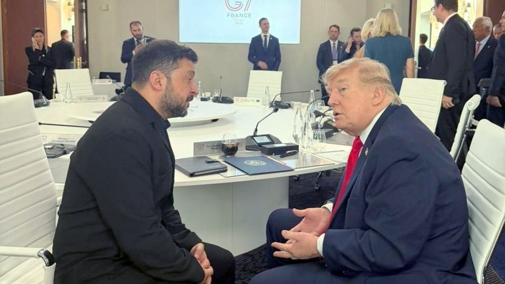 Trump spreekt Zelensky en hint op hervatting sancties tegen Russische olie