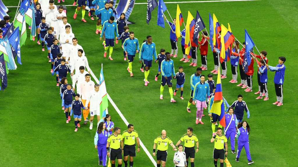 Colombia kraakt Oezbeekse muur nog voor rust • Boegeroep om drinkpauze ...